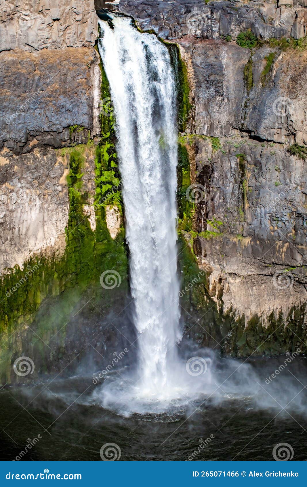 The Palouse Falls in Eastern Washington, USA Stock Photo - Image of ...