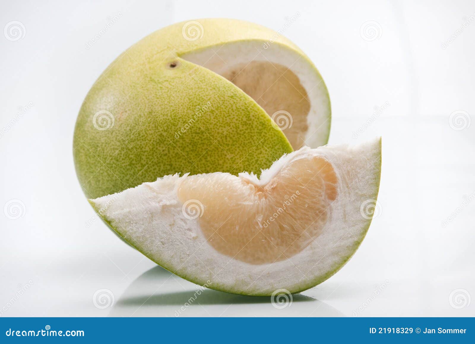 Pamplemousse image stock. Image du boisson, orientation - 21918329