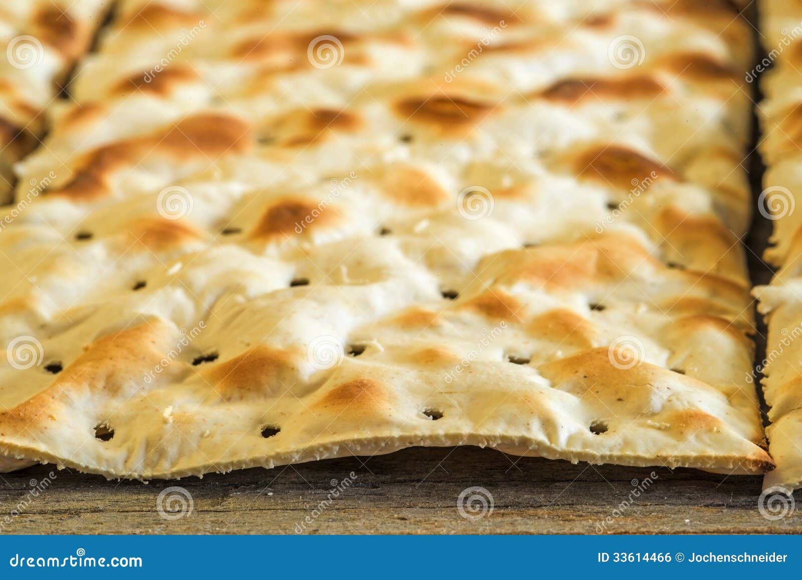 Pan ácimo de los judíos foto de archivo. Imagen de primer - 33614466