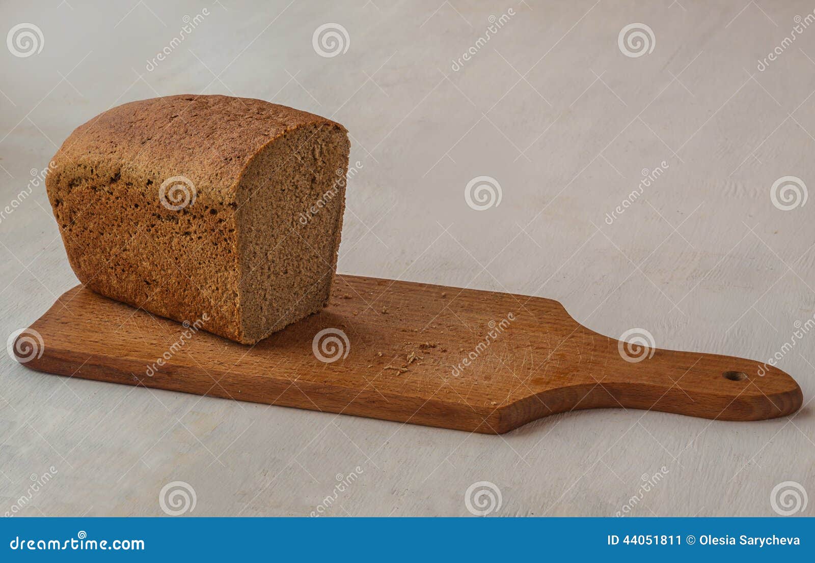 Pan de Rye imagen de archivo. Imagen de fresco, fondo - 44051811