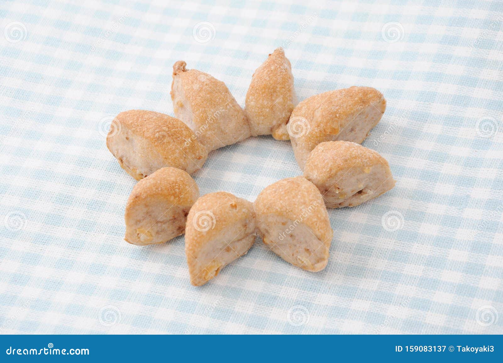 Pan De Sol Sobre Tela De Mesa Imagen de archivo - Imagen de flor ...