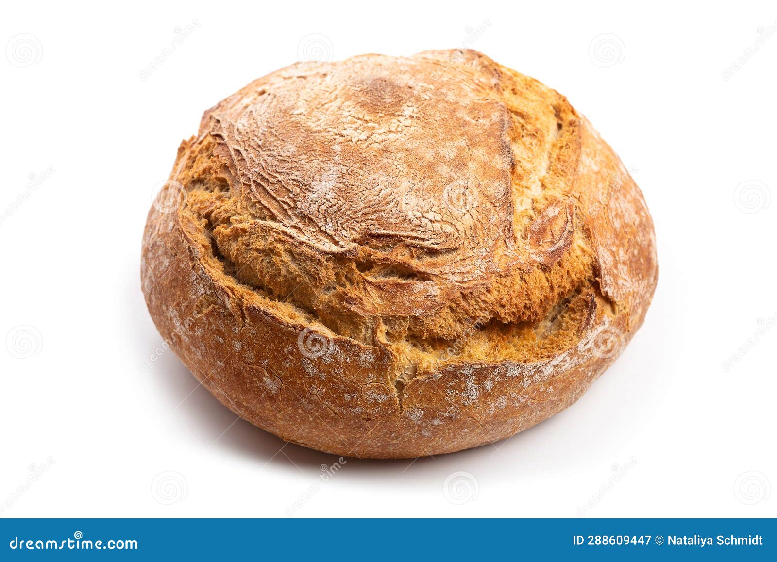 Pan De Trigo Redondo Con Corteza Rota. Aislar Imagen de archivo ...