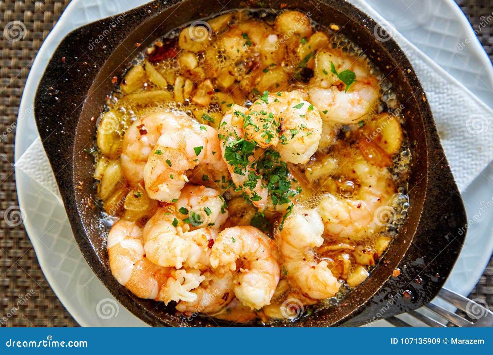 Pan of Garlic prawns stock image. Image of eating, prawns - 107135909