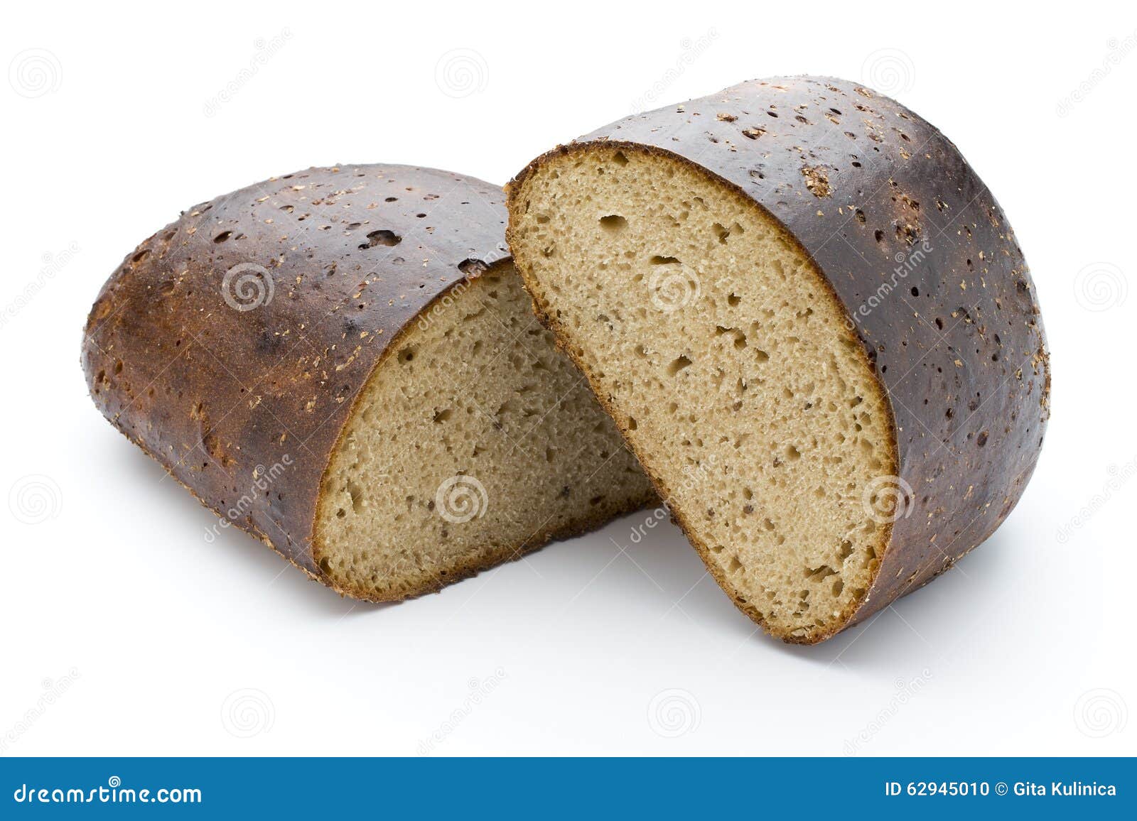 Pan Oscuro De La Ruda En Un Fondo Blanco Foto de archivo - Imagen de ...