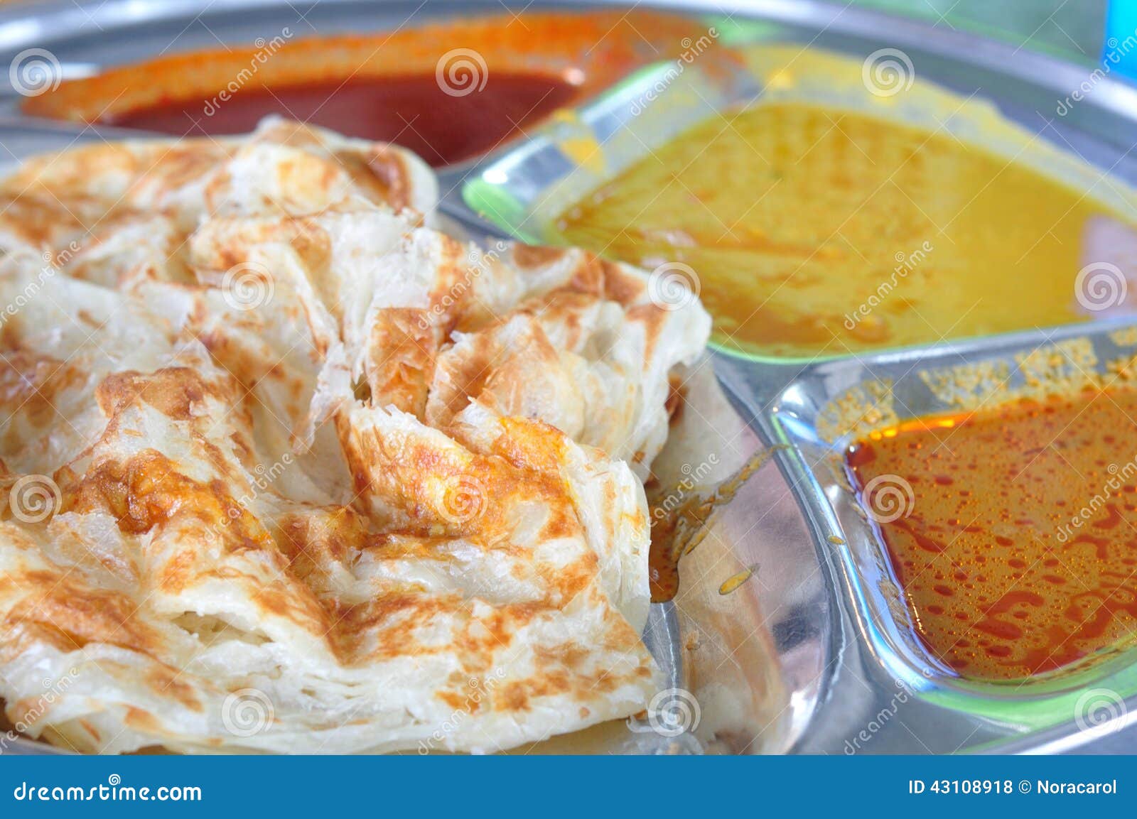 Pan Plano Del Canai De Roti, Comida India Foto de archivo - Imagen de ...