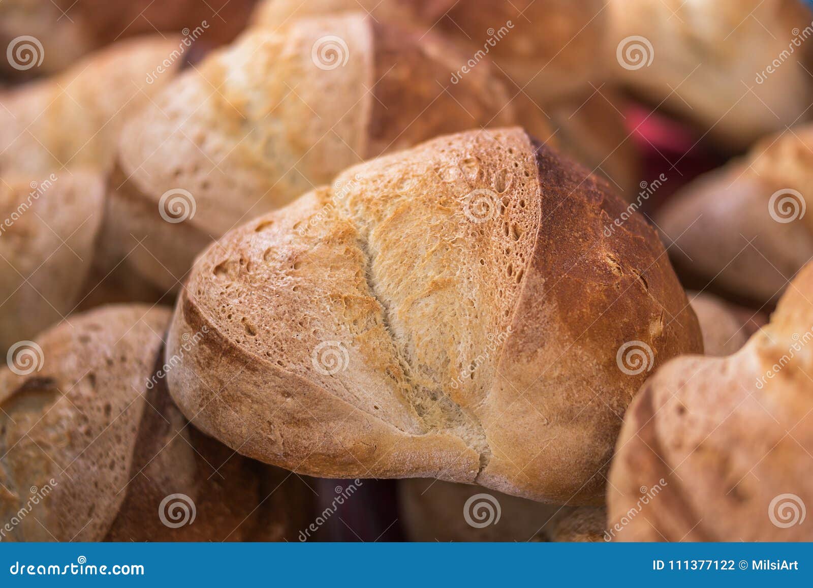 Pan Recientemente Cocido Del Pan Hecho En Casa Foto de archivo - Imagen ...