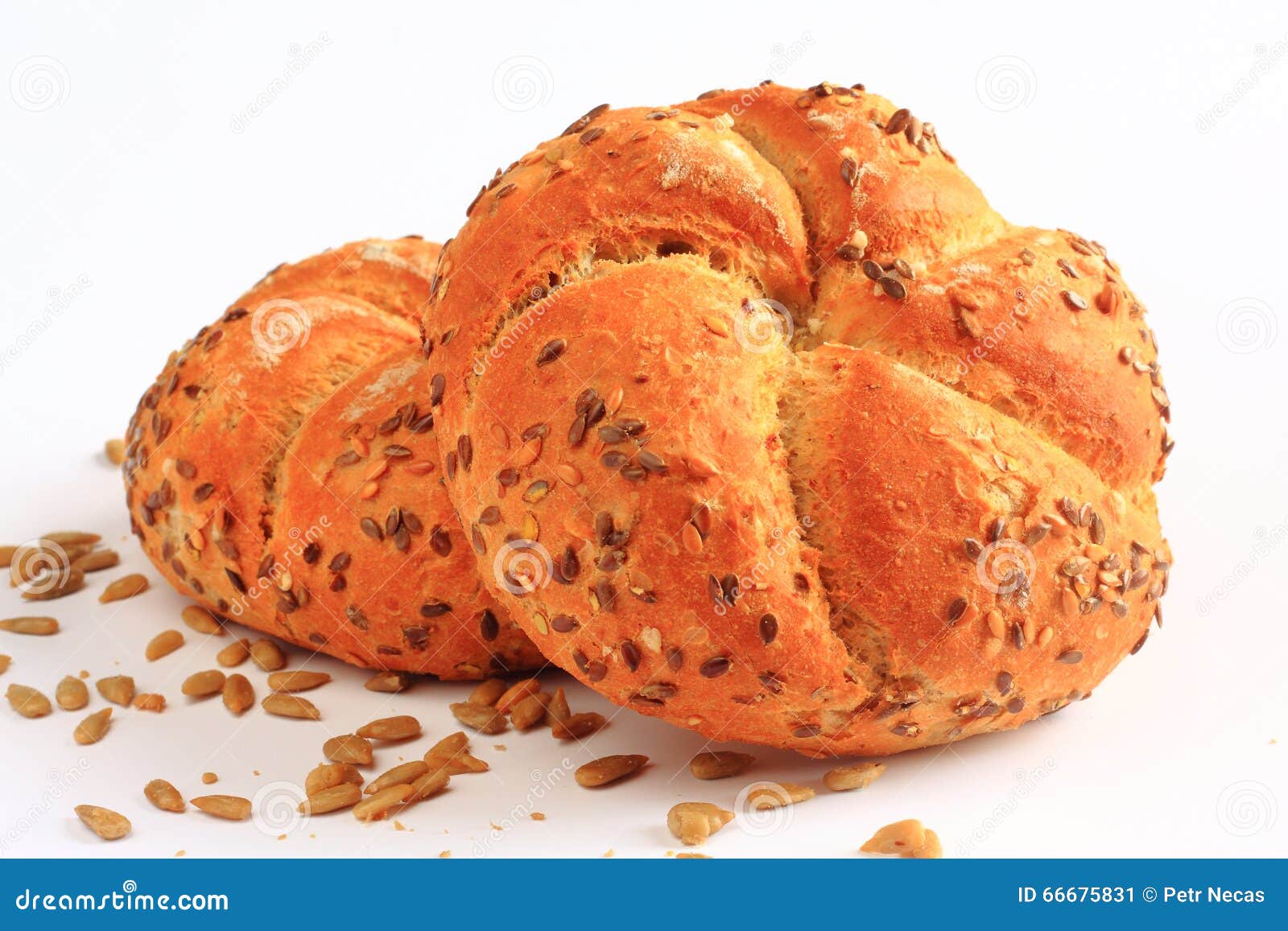 Pan Sano Del Cereal Con Las Semillas De Girasol Imagen de archivo ...