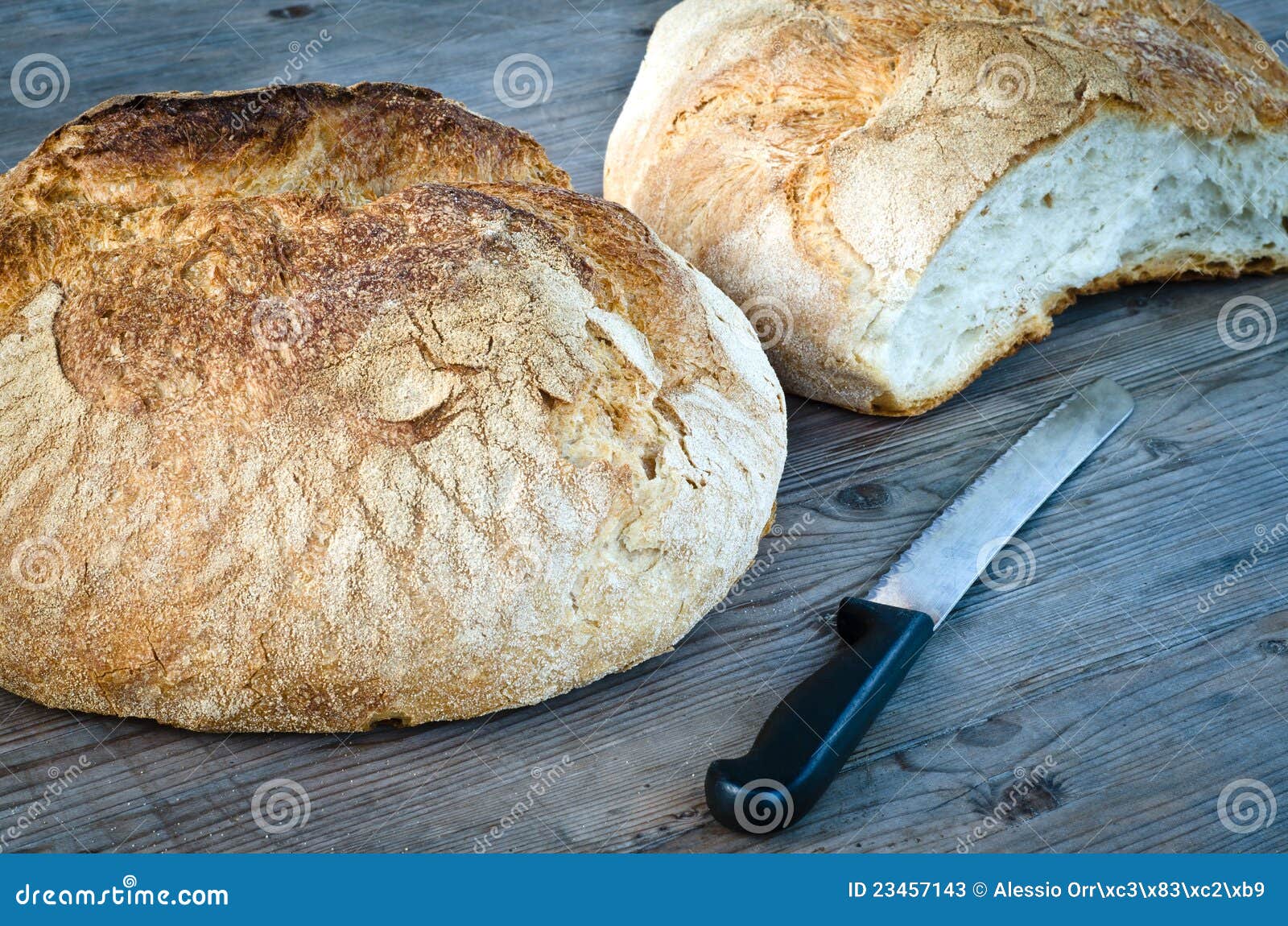 Pan sardo imagen de archivo. Imagen de florido, redondo - 23457143