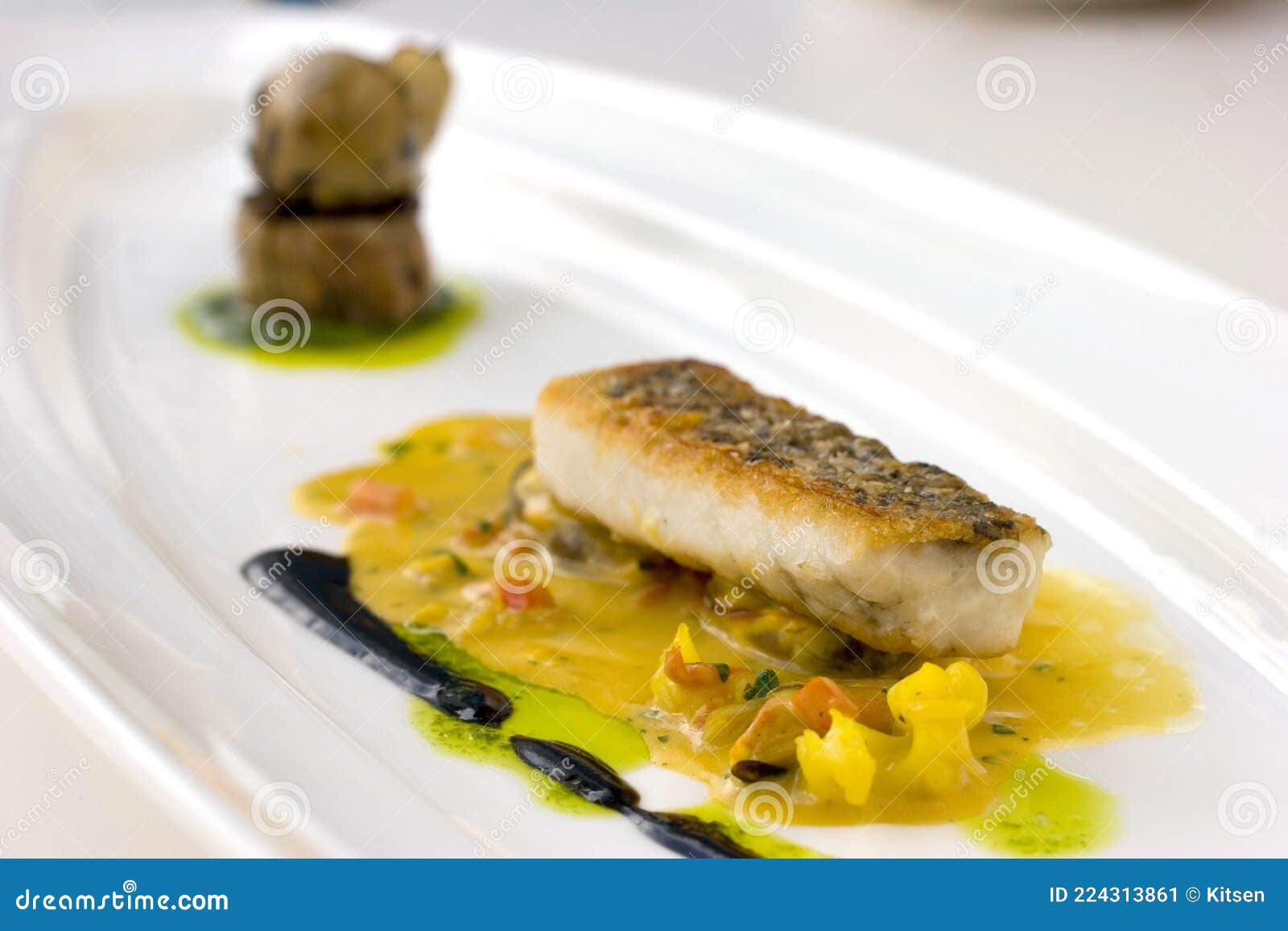 Pan Seared, Crsipy Skinned Cod Stock Image - Image of dimsum, fillet ...