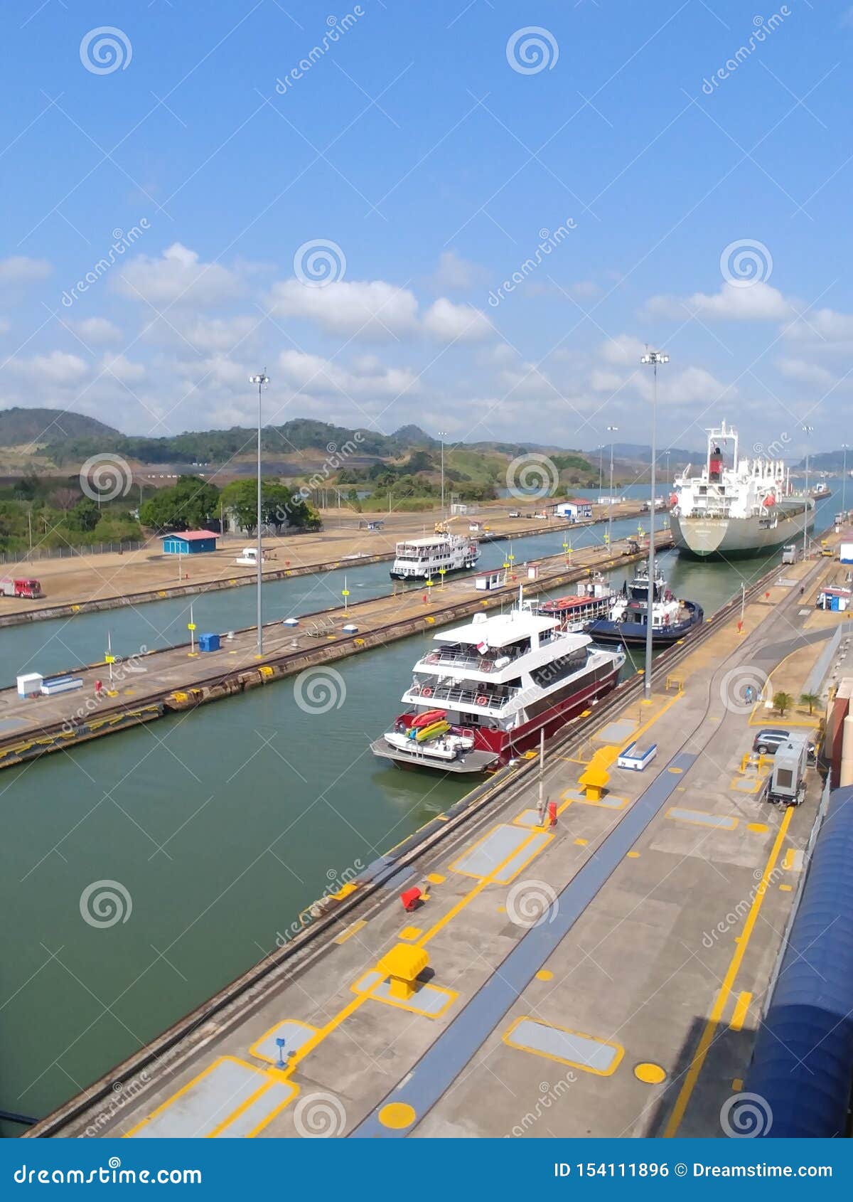 Panama editorial photo. Image of panamax, canal, panama - 154111896
