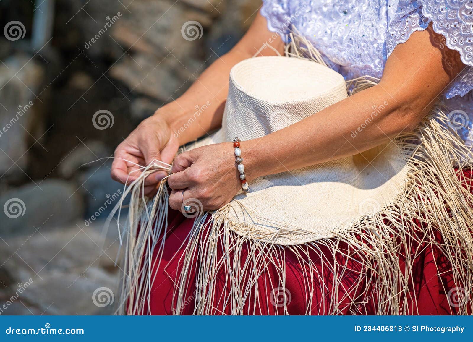 Panama Hat Weaving, Cuenca, Ecuador Stock Image - Image of ecuadorian ...