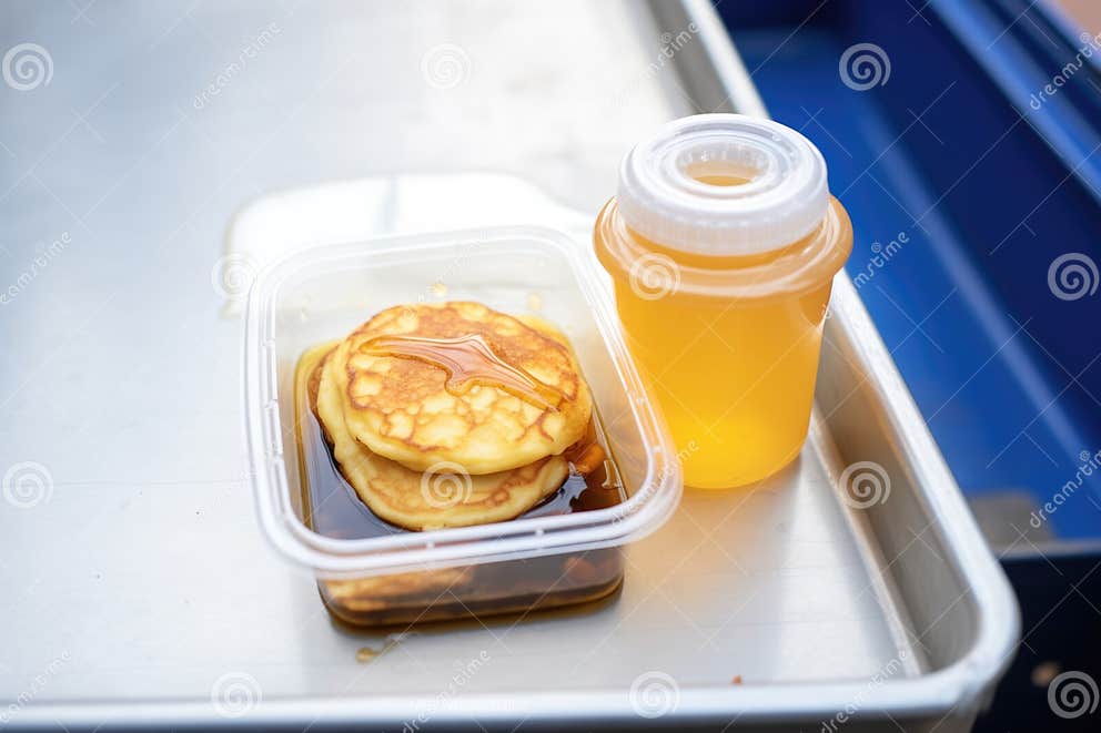 Pancakes with Syrup in a To-go Container Stock Photo - Image of togo ...