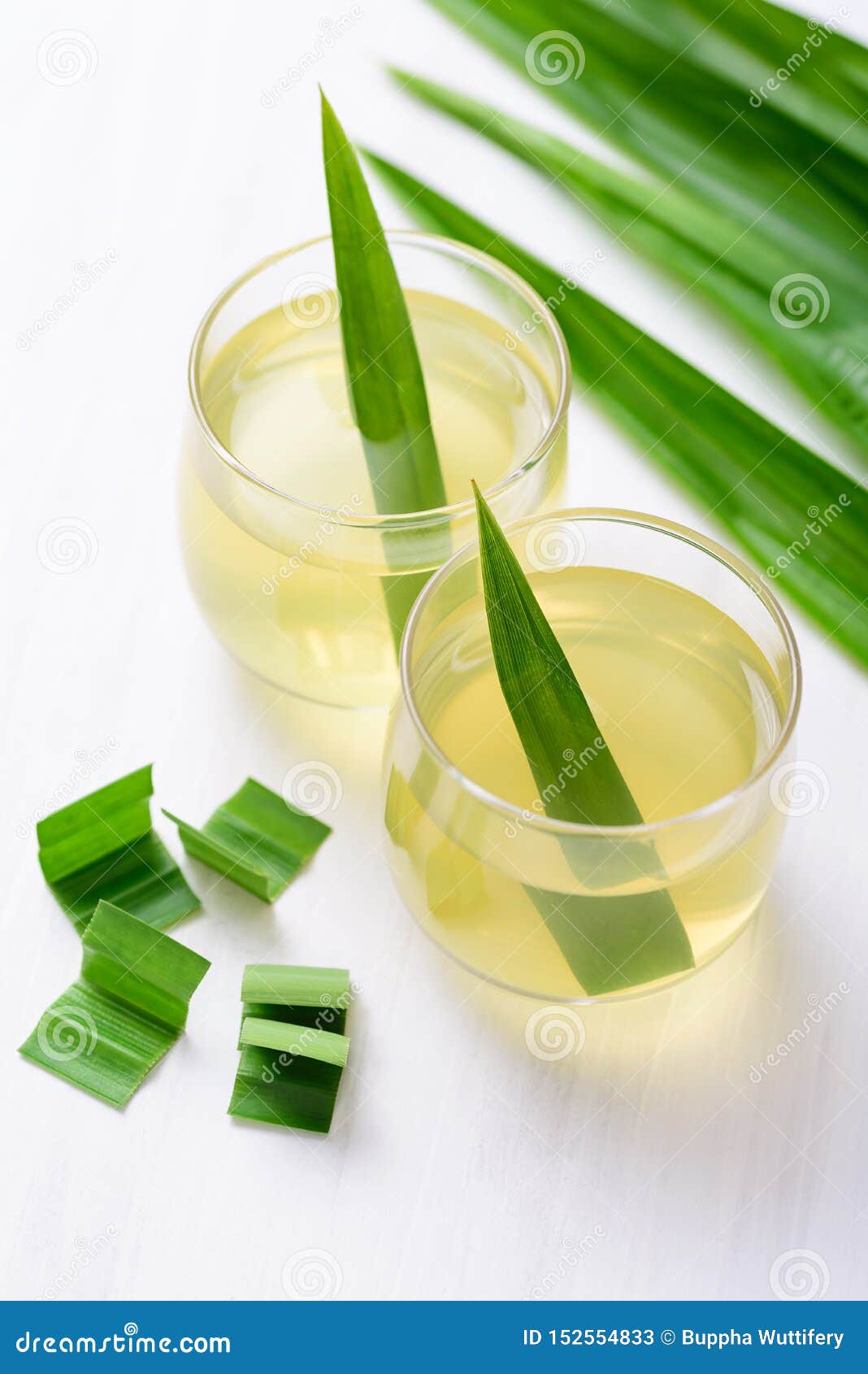 Pandan Drink in the Glass with Pandan Leaf Stock Image - Image of ...