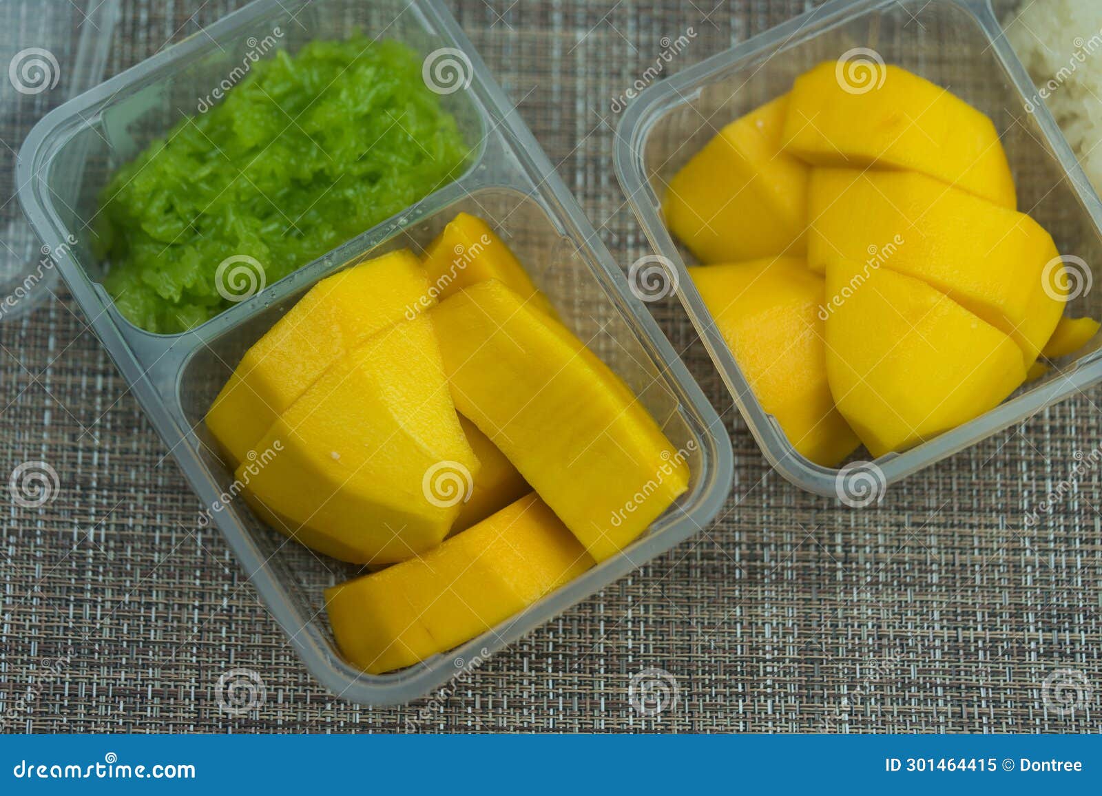 Pandan Mango Sticky Rice in Box Stock Image - Image of freshness, milk ...
