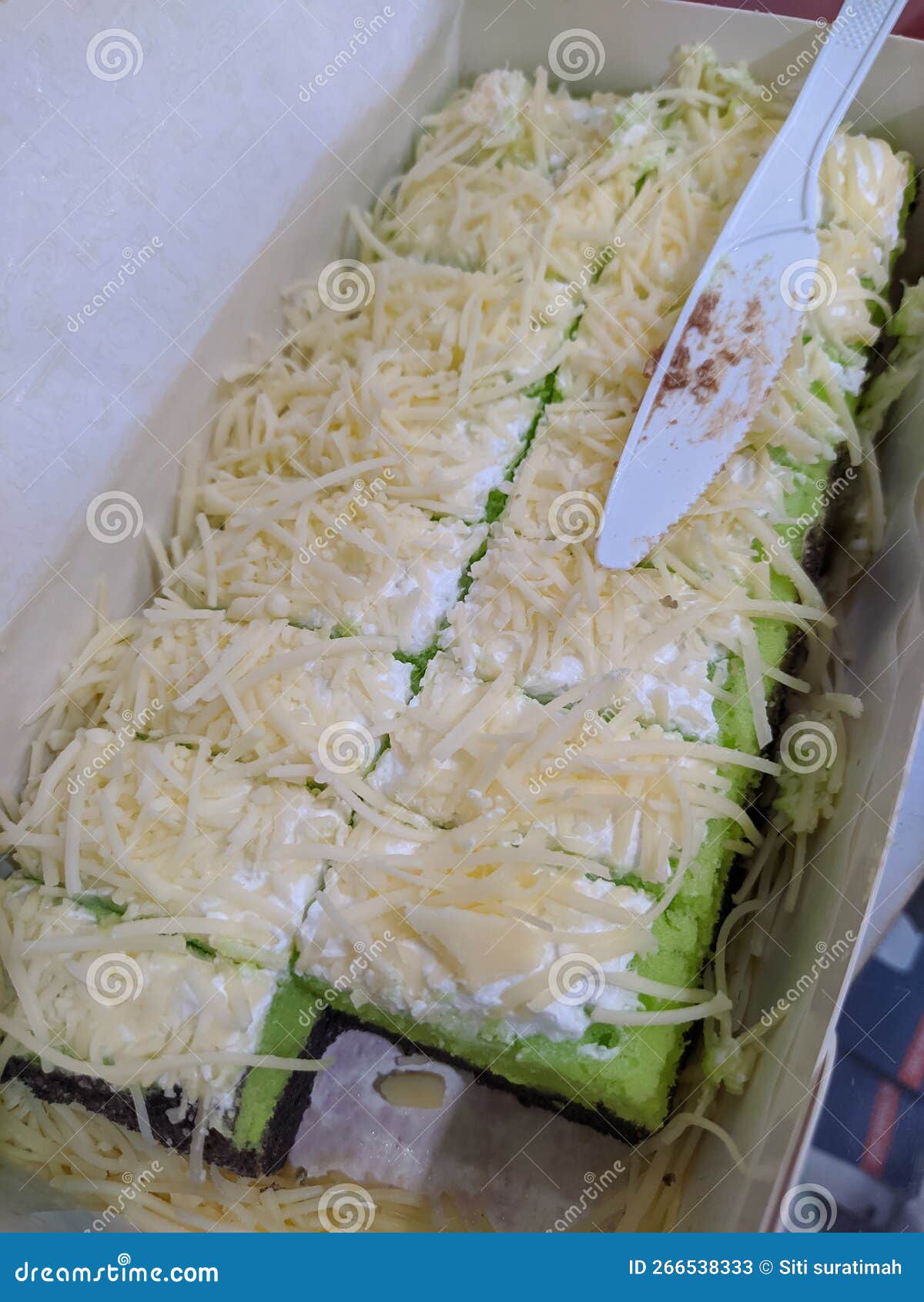 Pandan Sponge Bread with Cheese Topping is Cut Neatly Stock Image ...