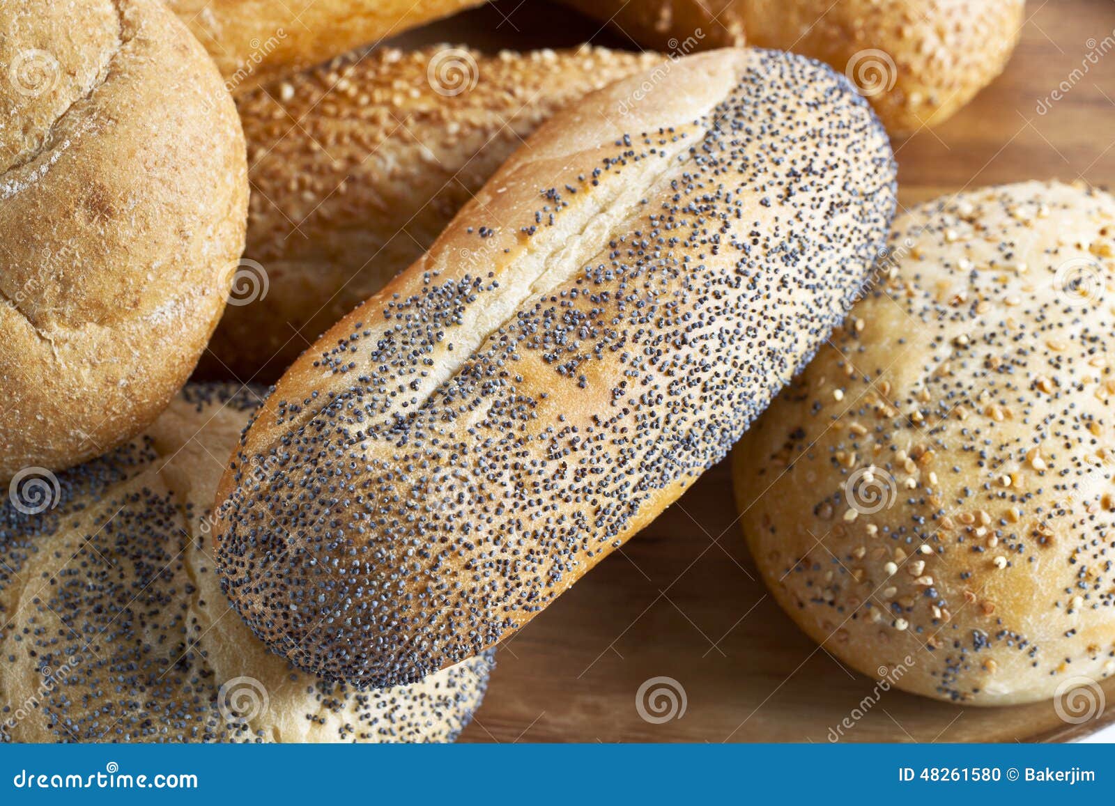 Pane francese assortito fotografia stock. Immagine di francese - 48261580