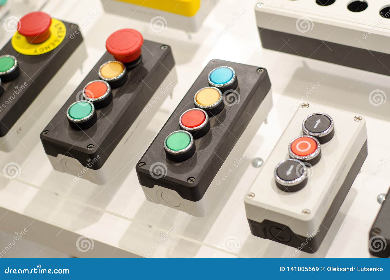 Panel De Control Con Los Botones Imagen de archivo - Imagen de ...