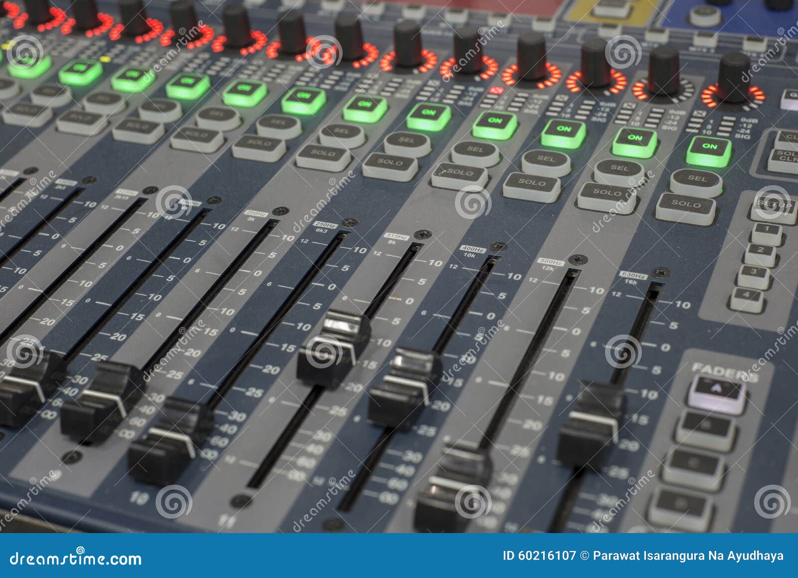 Panel De Control De Sistema De Sonido Imagen de archivo - Imagen de ...