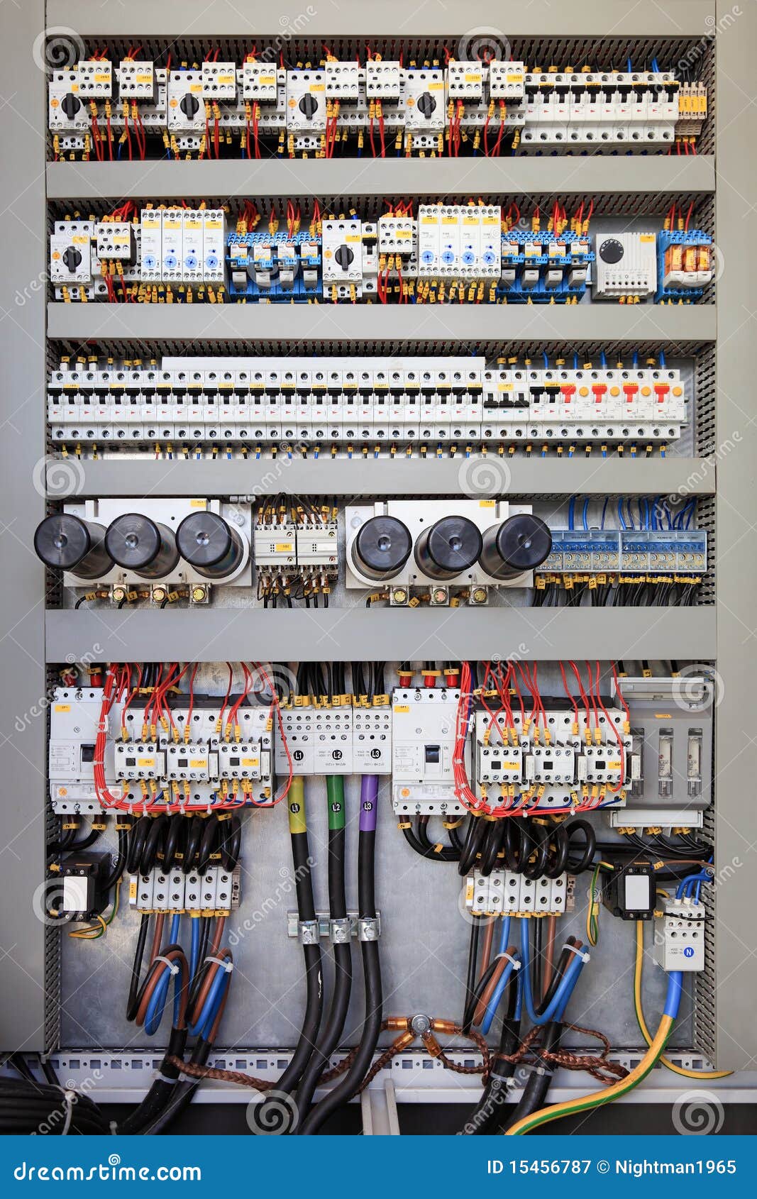 Panel de control eléctrico imagen de archivo. Imagen de cables - 15456787