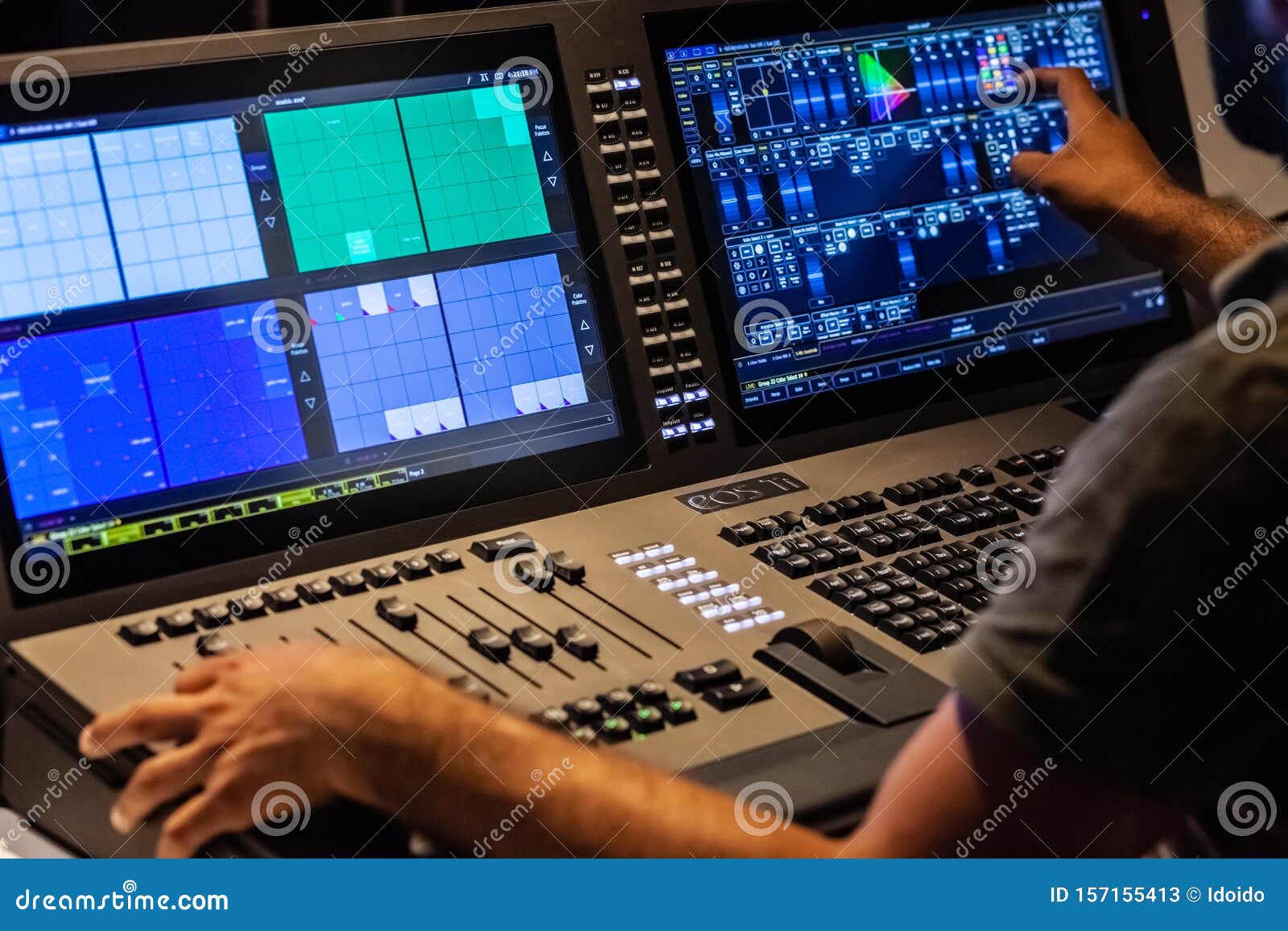 Panel De Control De Sonido Y Luz Imagen de archivo - Imagen de digital ...
