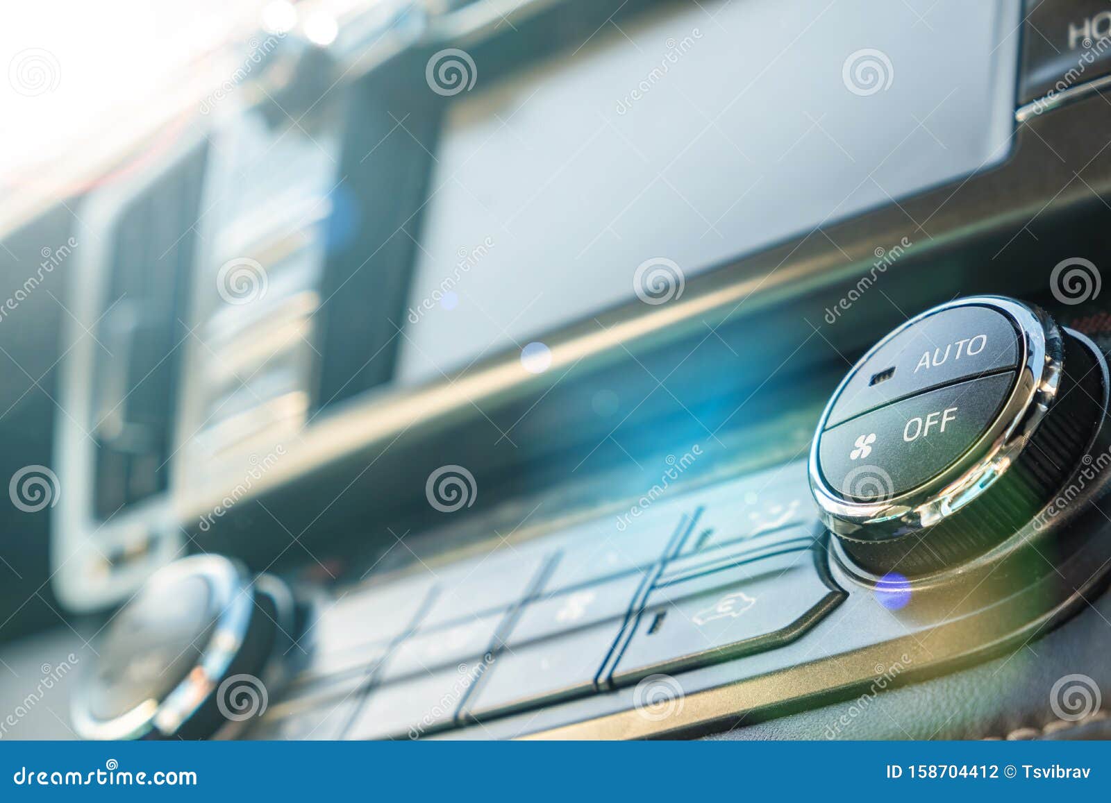 Panel De Un Coche Con Detalles Foto de archivo - Imagen de moderno ...
