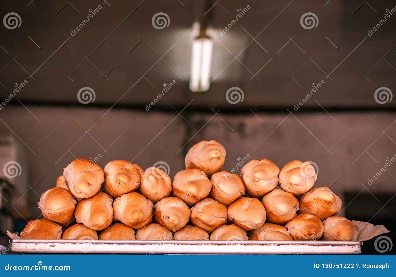 Panes Y Primer De La Repostería Y Pastelería Foto de archivo - Imagen ...
