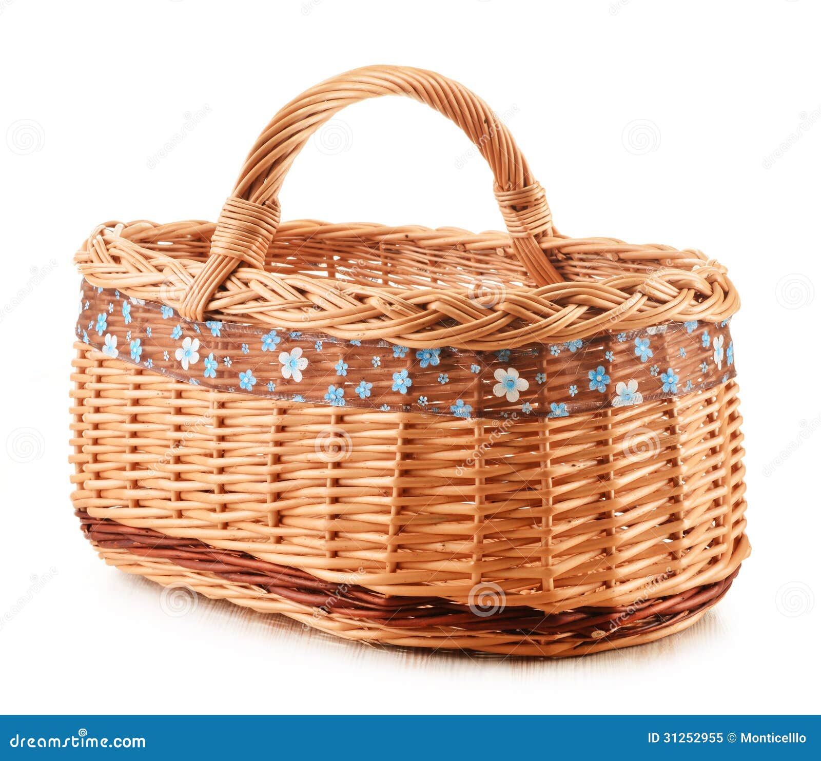 Panier En Osier Vide Sur Le Blanc Image stock - Image du conteneur ...