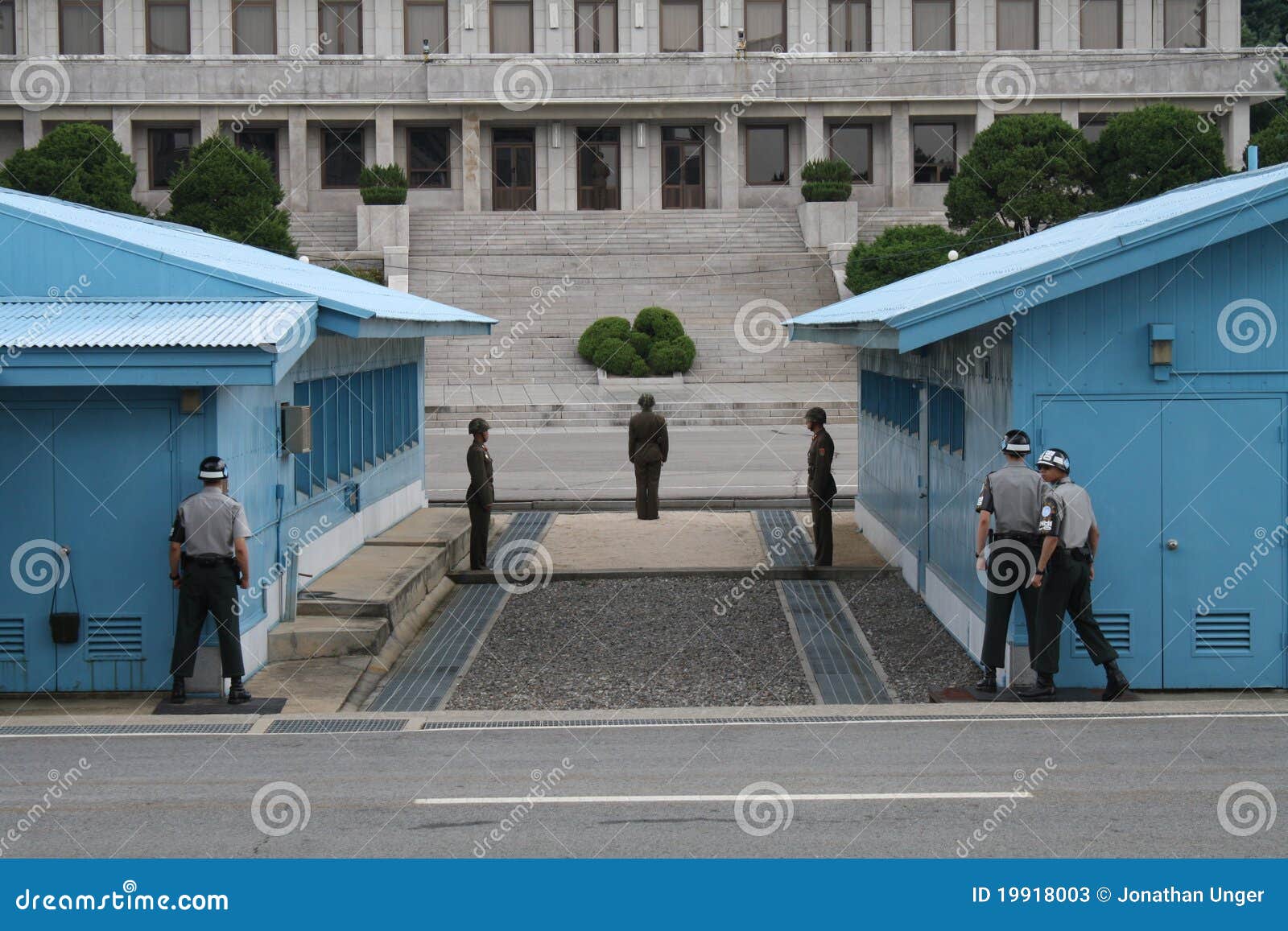 Panmunjeom editorial stock photo. Image of south, zone - 19918003