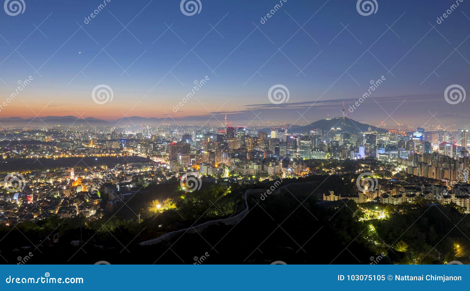 Panorama Av Seoul Stadshorisont, Sydkorea Fotografering för Bildbyråer ...