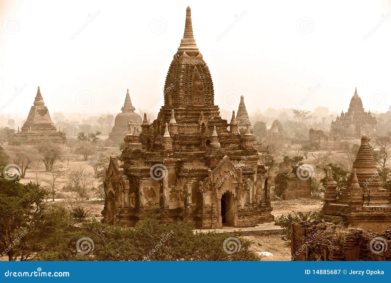 Panorama Bagan stock image. Image of memento, myanmar - 14885687
