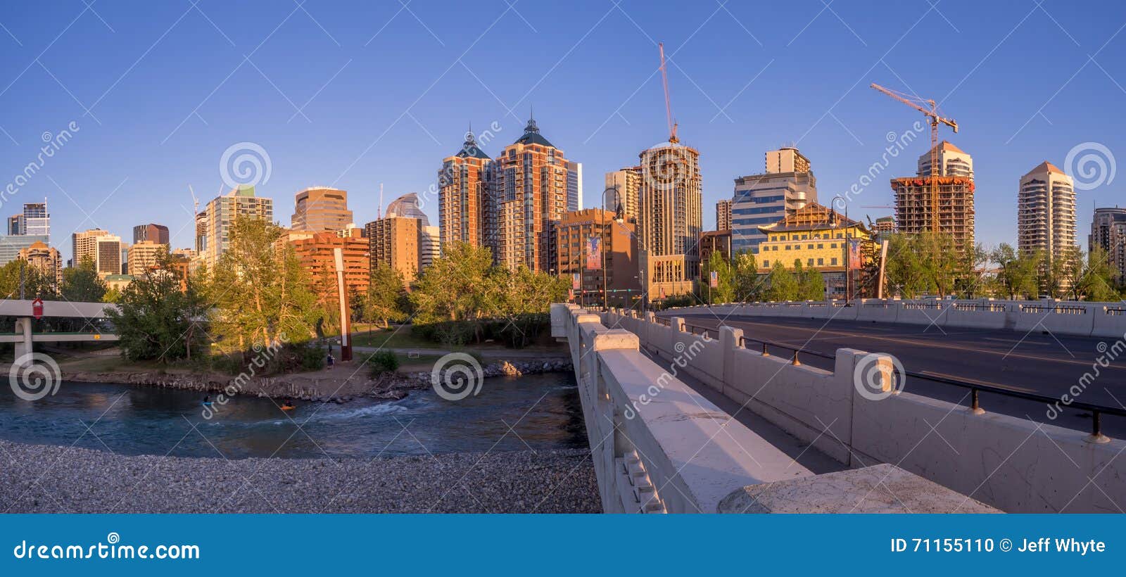 Panorama of Calgary S Skyline Along the Louise Bridge Editorial Image ...
