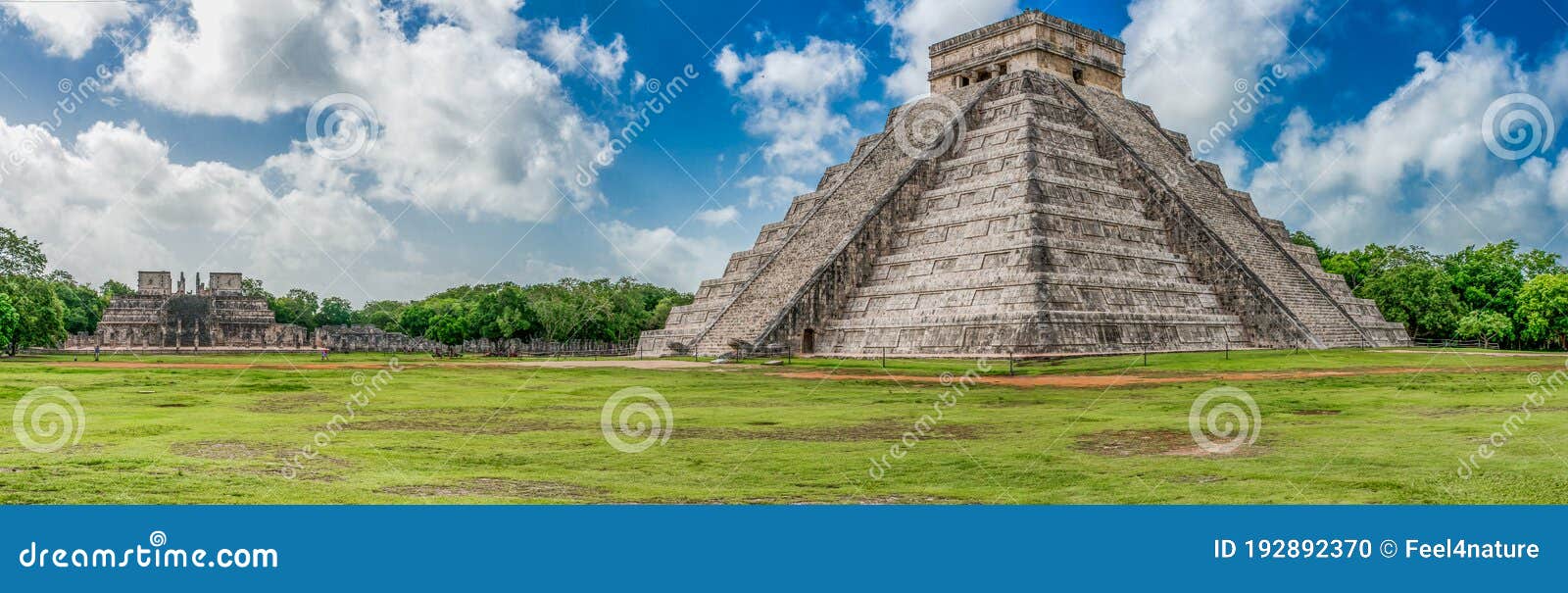 Panorama of Chichen Itza Main Pyramid Stock Photo - Image of ...
