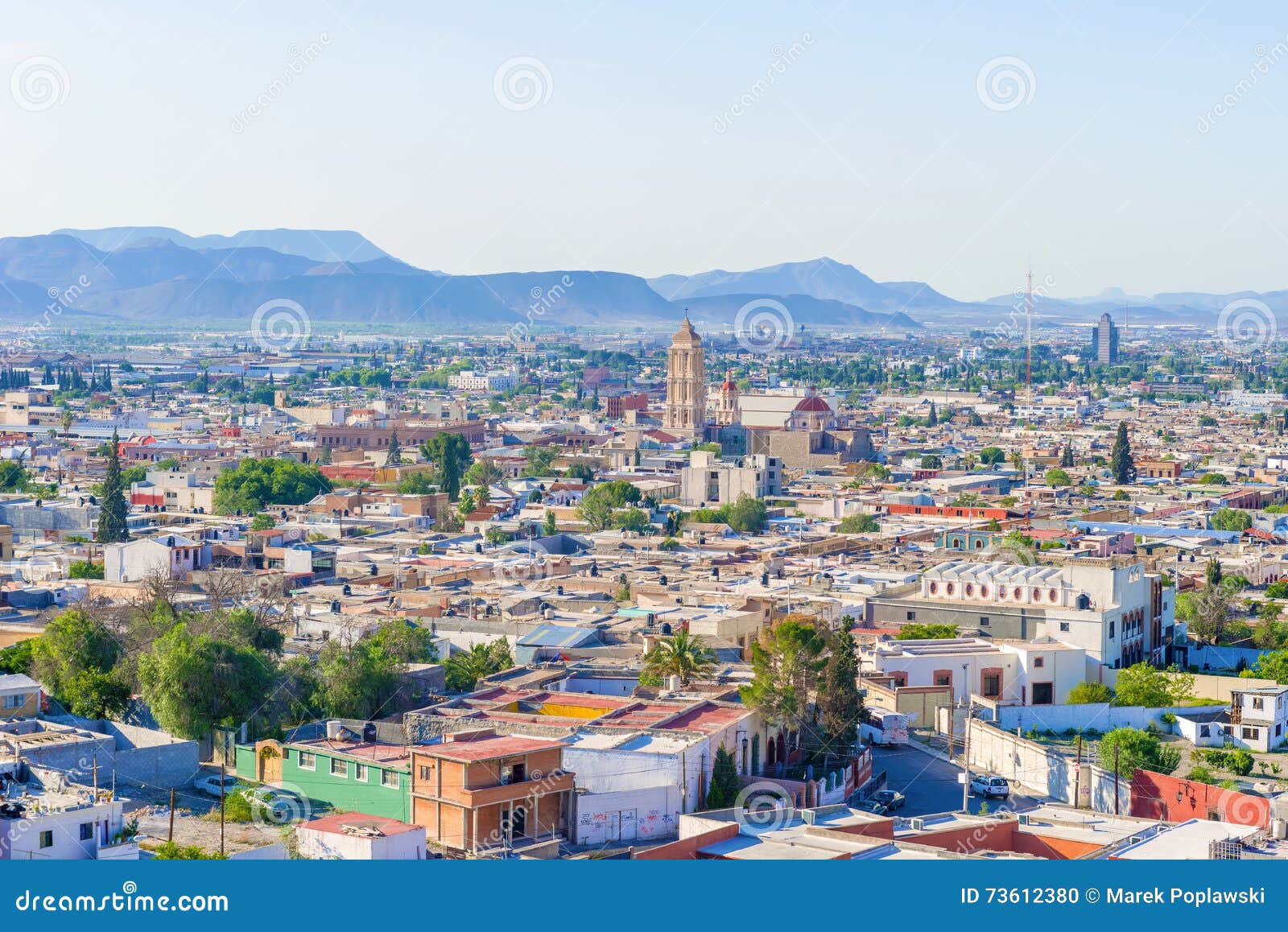 Panorama De La Ciudad De Saltillo En México Imagen editorial - Imagen ...
