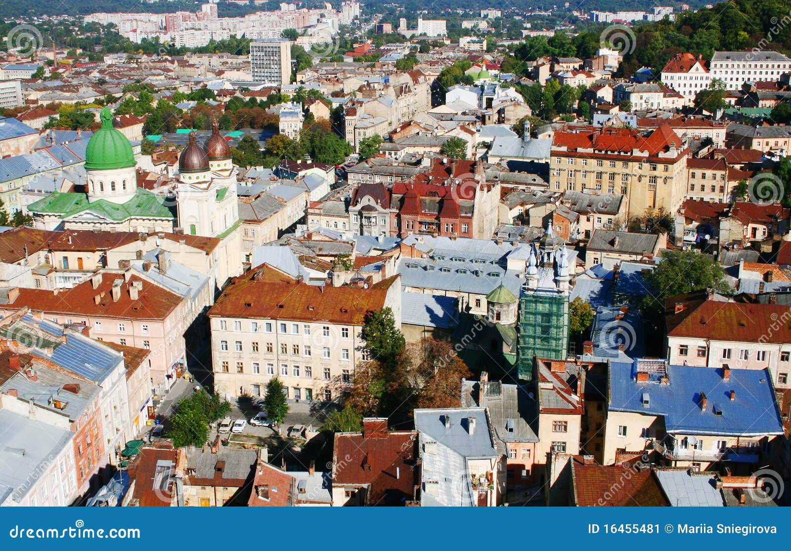 Panorama De Una Ciudad De Lvov Imagen de archivo - Imagen de azotea ...