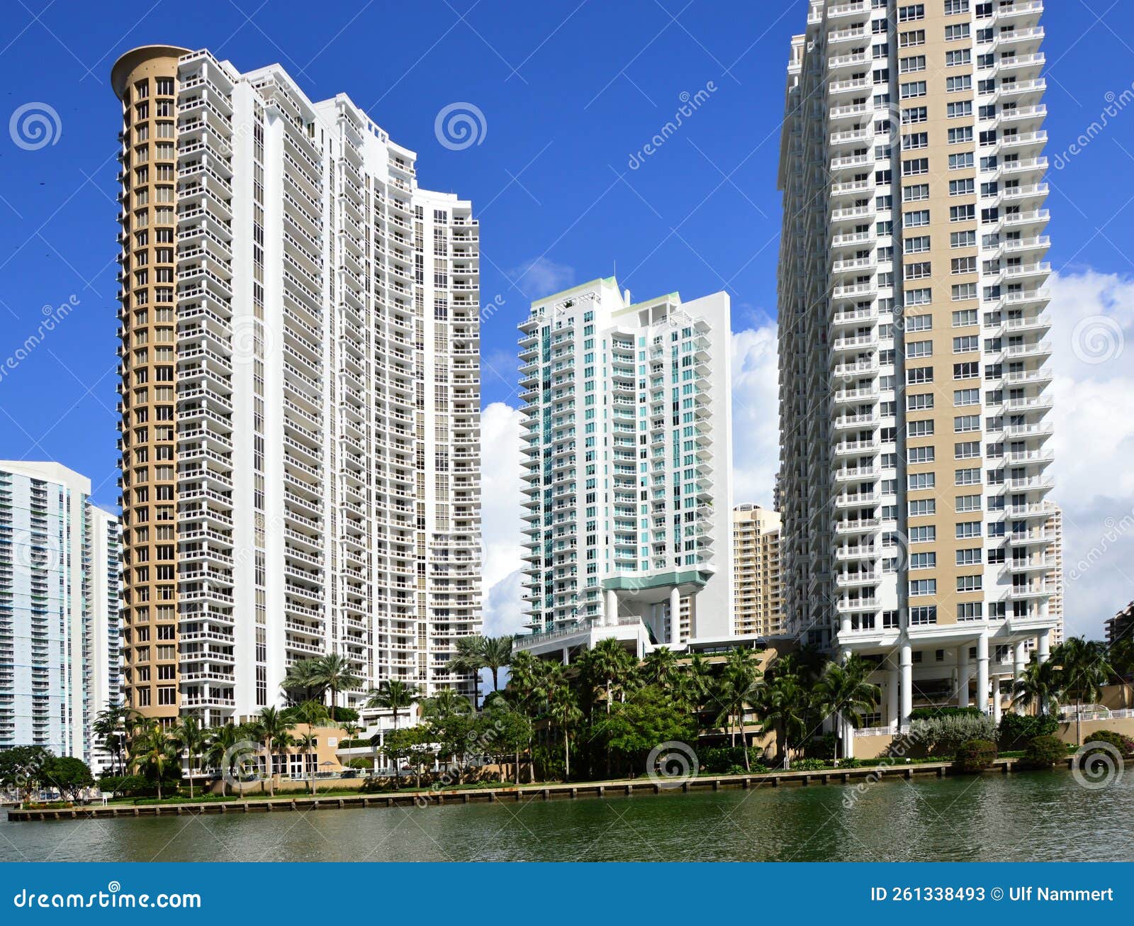 Panorama Del Centro De Miami Florida Imagen de archivo - Imagen de ...
