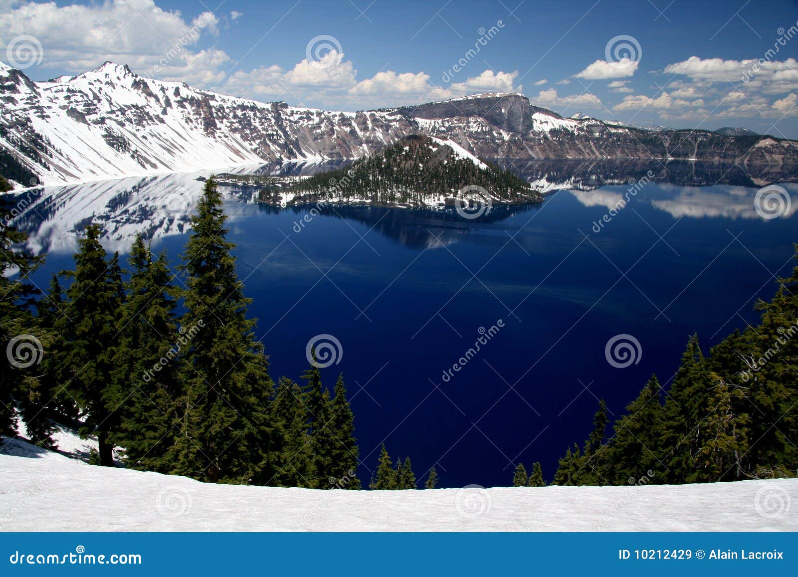 Panorama del lago crater imagen de archivo. Imagen de hermoso - 10212429