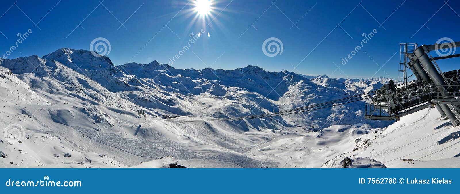 Panorama Di Inverno Delle Alpi Fotografia Stock - Immagine di freddo ...