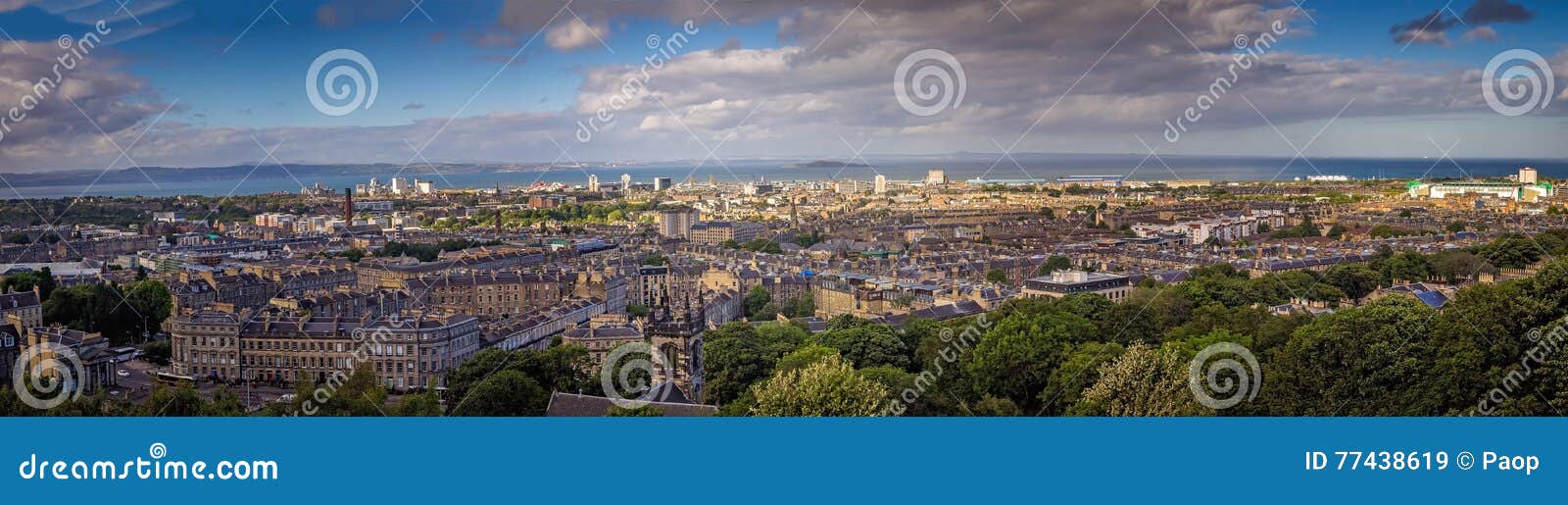 Panorama of Edinburgh stock image. Image of district - 77438619