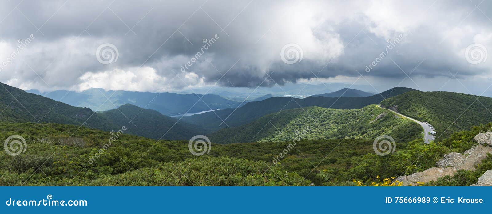 Panorama Escarpado De Los Jardines Imagen de archivo - Imagen de picos ...