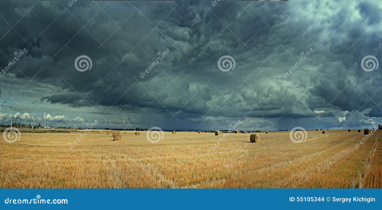 Panorama Farm Autumn Field with Dramatic Sky Stock Photo - Image of ...