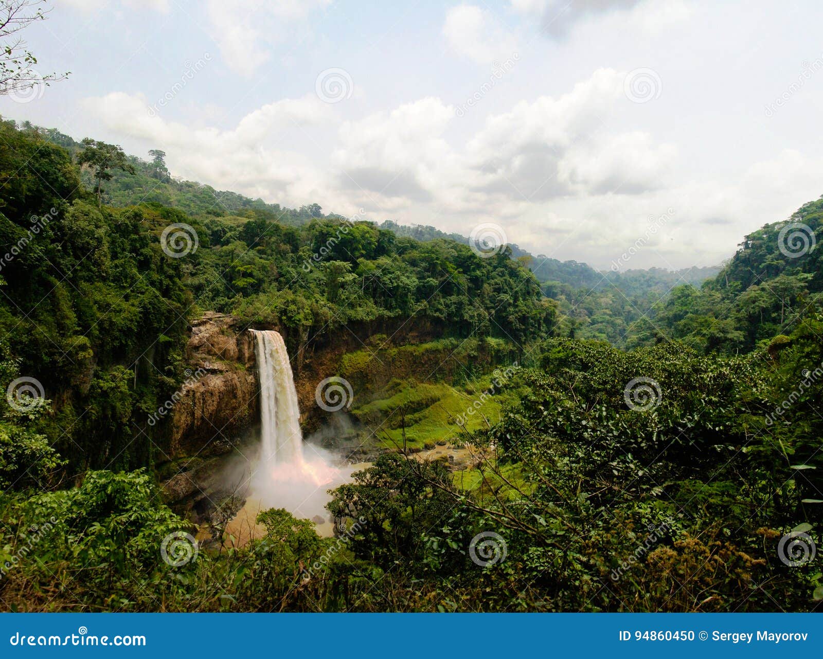 Panorama of Main Cascade of Ekom Waterfall at Nkam River, Cameroon ...