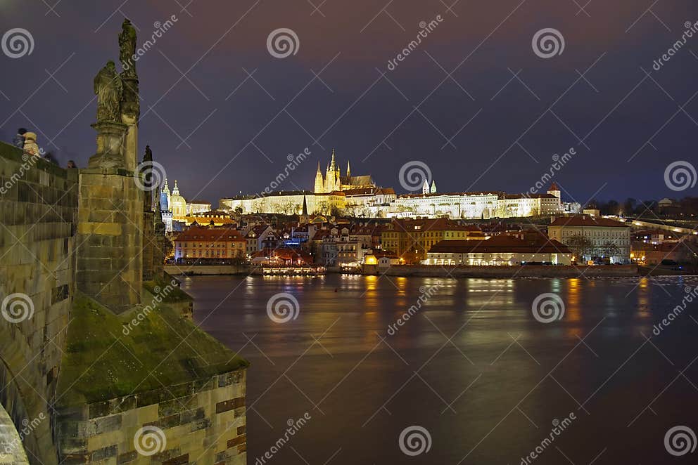 Panorama Paesaggio Dell'attrazione Del Punto Di Riferimento a Praga ... Panorama Paesaggio Dell'attrazione Del Punto Di Riferimento a Praga ...