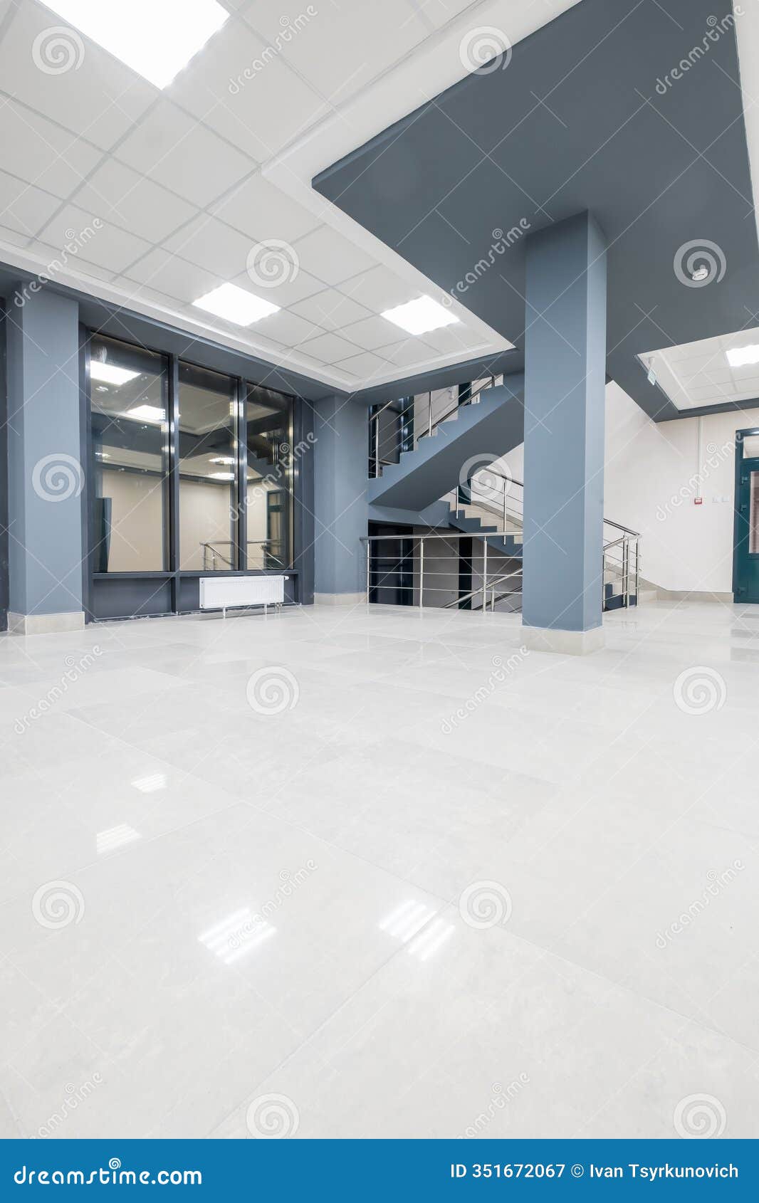 Panorama View in Empty Modern Hall with Columns, Doors and Panoramic ...
