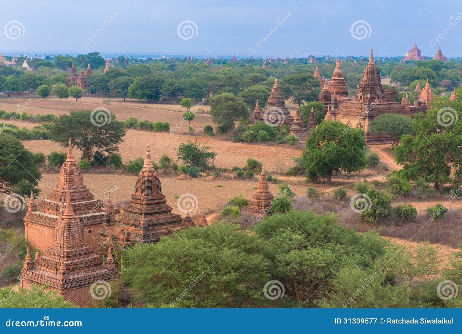 Panorama view of Old Bagan stock image. Image of kingdom - 31309577