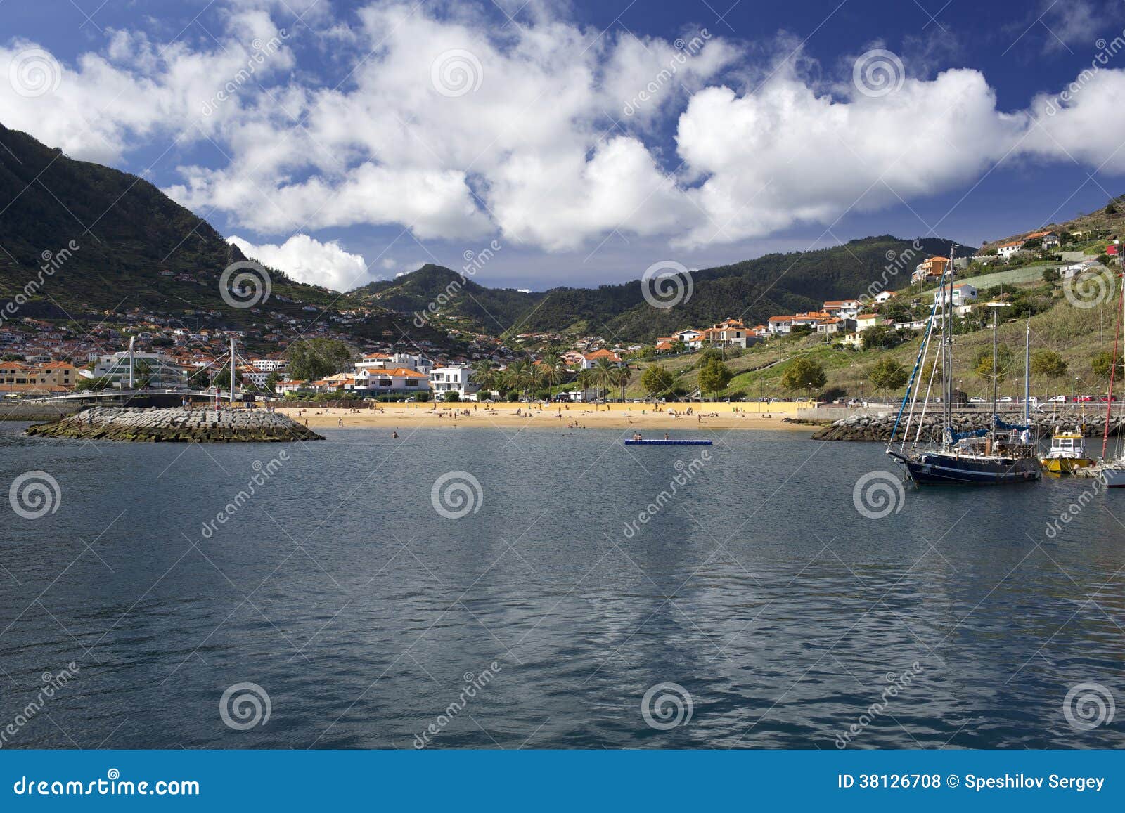Panoramaoceanside in Machico, Madera Stock Foto - Image of eiland ...