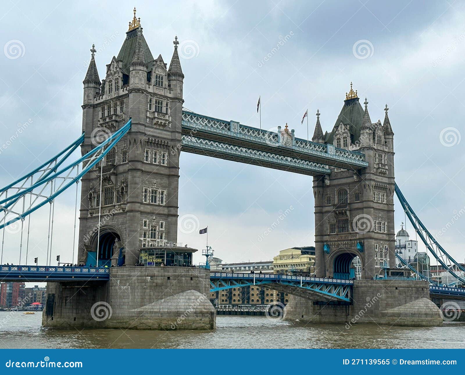 Panoramic of the London Bridge. Stock Image - Image of tower, bridge ...