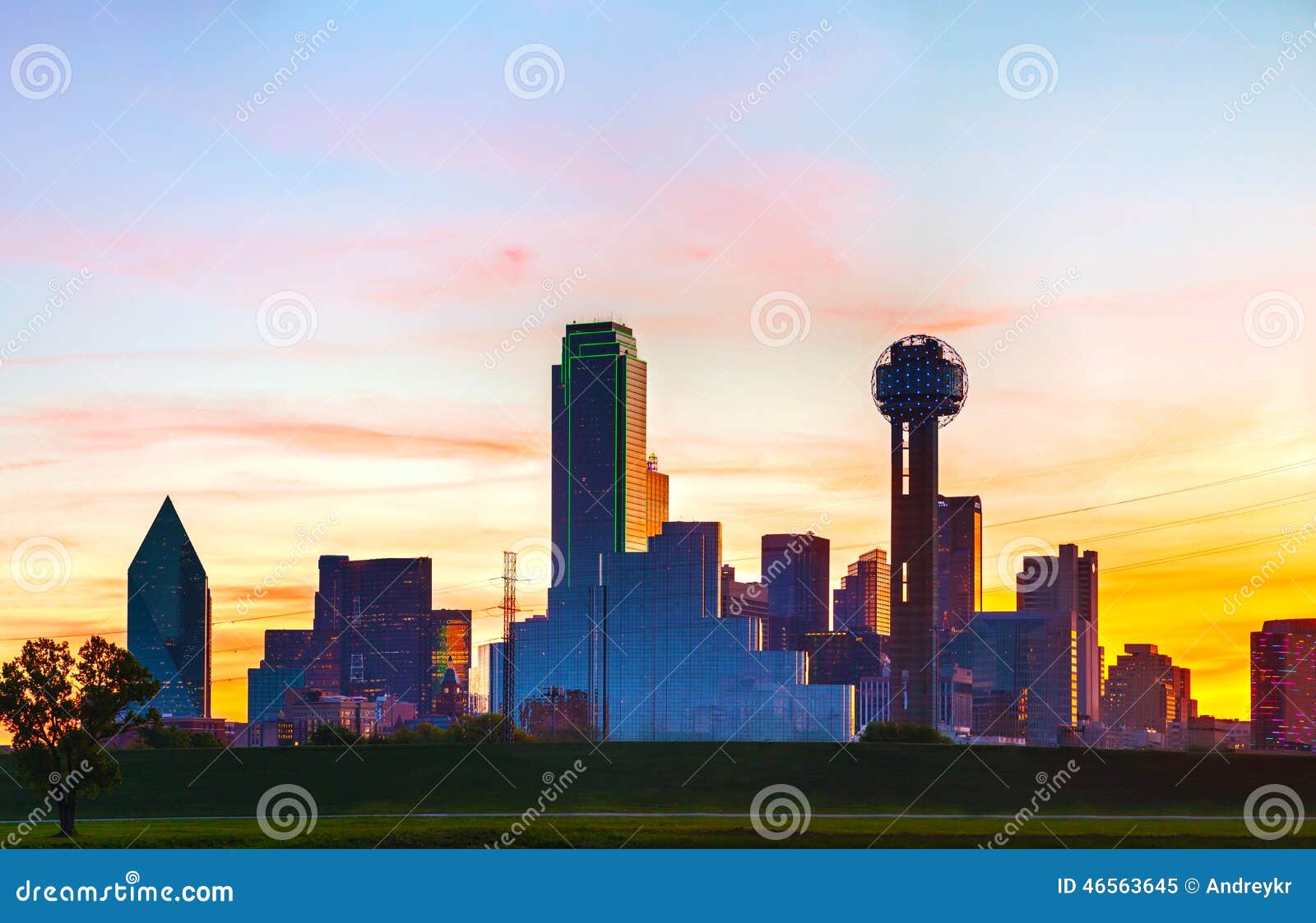 Panoramic Overview of Downtown Dallas Stock Image - Image of skyscraper ...