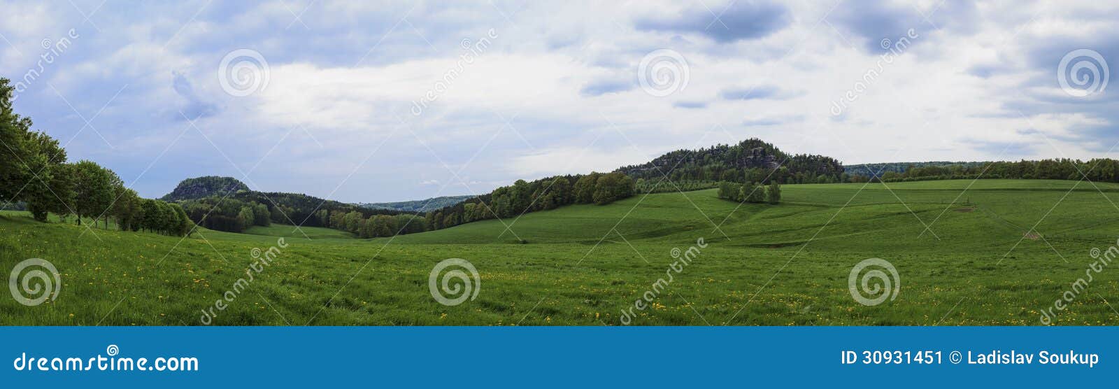 Panoramic rolling field stock image. Image of scenery - 30931451