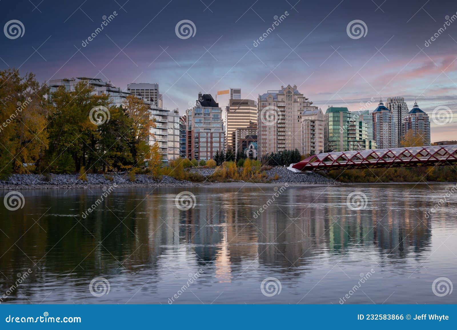 View of Calgarys Beautiful Skyline Editorial Photo - Image of canada ...