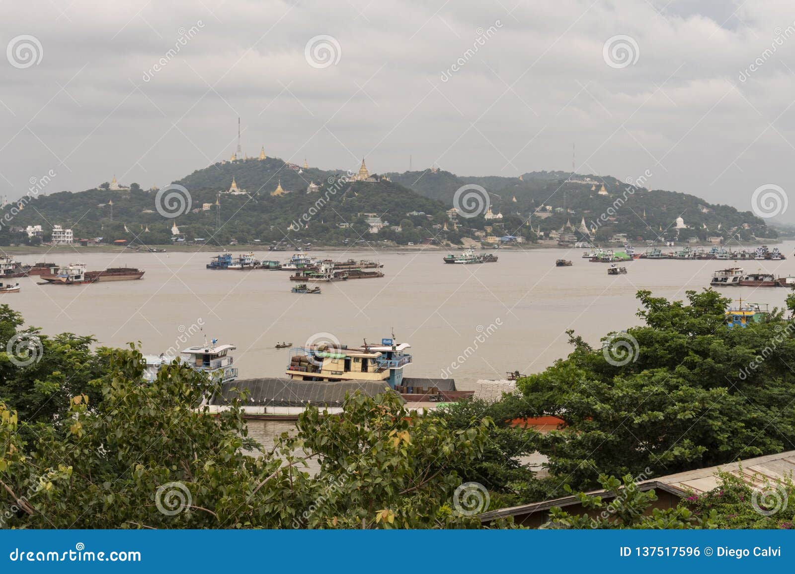 Panoramic View of Mandalay, Myanmar Editorial Photo - Image of beach ...